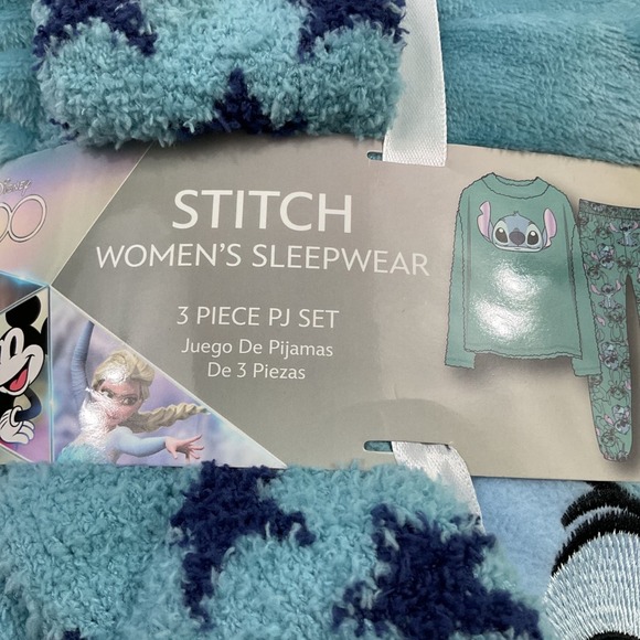 Disney | Intimates & Sleepwear | Stitch Womens Sleepwear Set | Poshmark